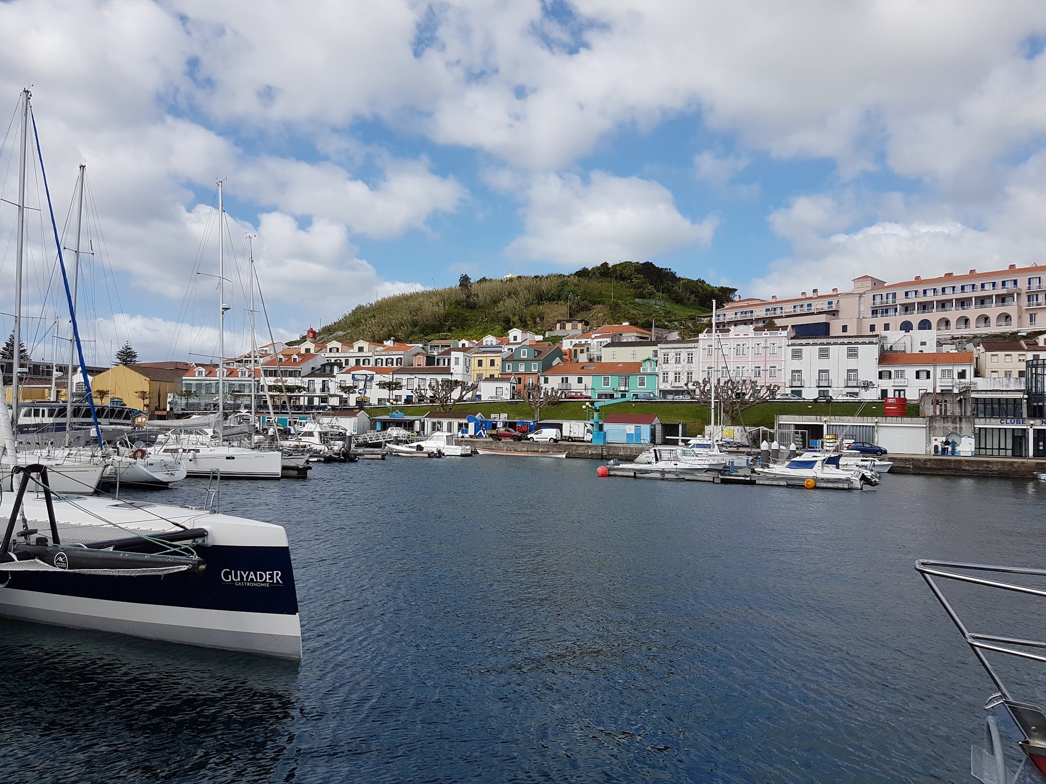 Marina Horta (Portugal/Azoren/Faial) | Hafen-Guide